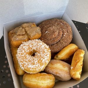 ACE DONUT - Updated October 2025 - 86 Photos & 125 Reviews - 14474 ...