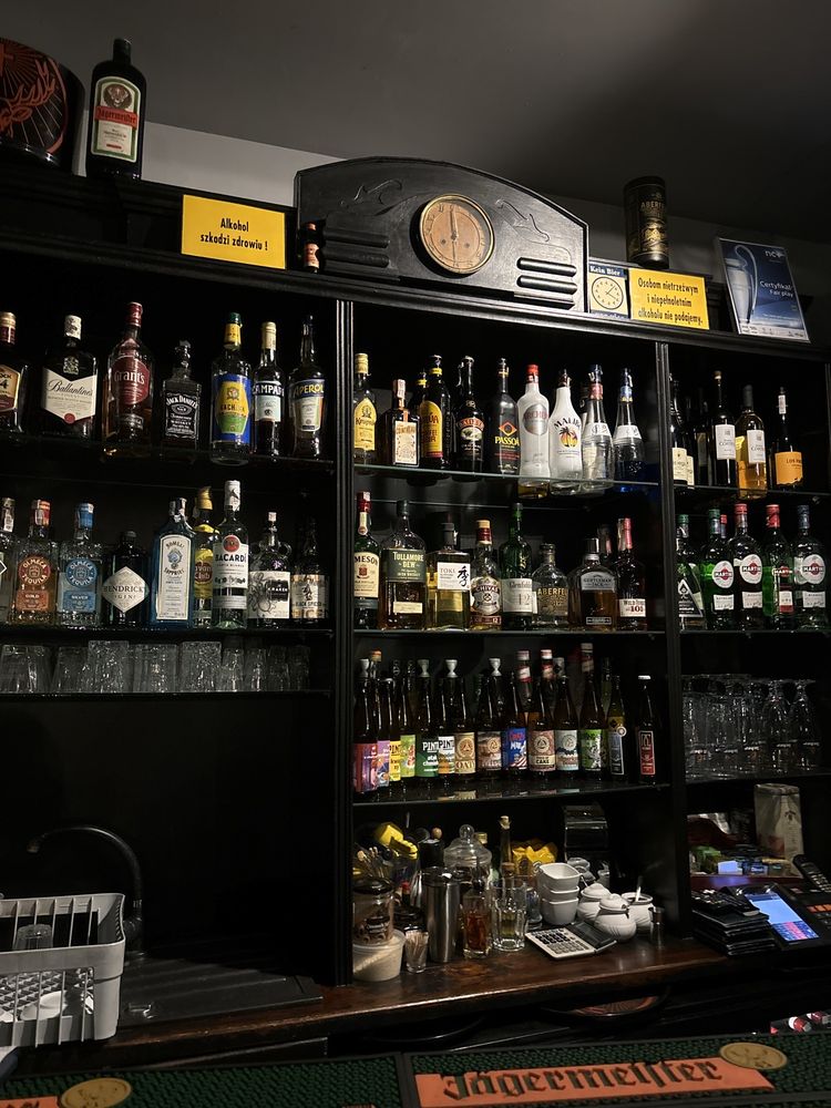 FRODO PUB - Updated April 2025 - ul. Chmielna 98, Warszawa, Poland ...