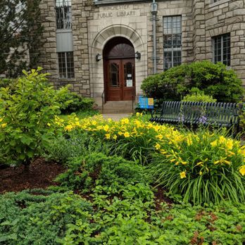 WINCHESTER PUBLIC LIBRARY - Updated October 2025 - 14 Photos & 11 ...