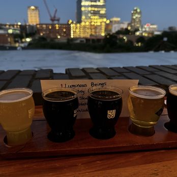 WYE HILL KITCHEN & BREWING - Updated January 2025 - 669 Photos & 476 ...