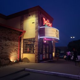 TWOROWS CLASSIC GRILL - Updated July 2025 - 230 Photos & 348 Reviews ...