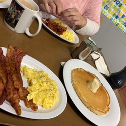 TIC TOC CAFE - Updated January 2025 - 231 Photos & 216 Reviews - 3205 ...