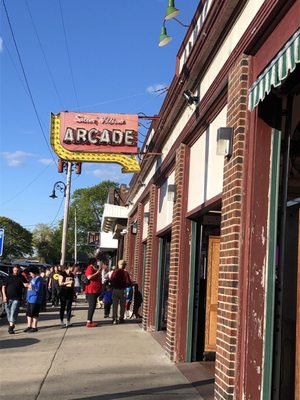 SALEM WILLOWS ARCADE - Updated October 2025 - 43 Photos & 67 Reviews ...