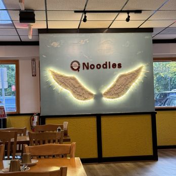 Q NOODLES - Updated May 2025 - 379 Photos & 147 Reviews - 1026 Ryan Rd ...