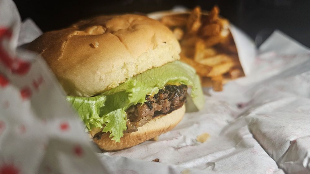 MOONBURGER - Updated December 2025 - 65 Photos & 105 Reviews - 5 ...