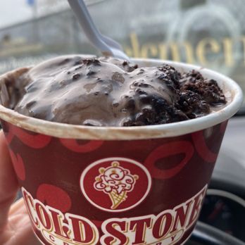 COLD STONE CREAMERY with photos - Updated August 2024 - 60 Photos & 68 ...