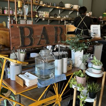 HIDE OUT CAFE - Updated January 2025 - 3200 Photos & 1232 Reviews ...