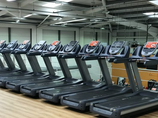PLACES GYM SHEFFIELD - 11 Photos - Crystal Peaks Retail Park, Sheffield ...