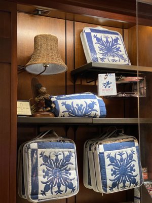 KALEPA’S STORE - 455 Photos & 30 Reviews - Gift Shops - 92 Aliinui Dr ...