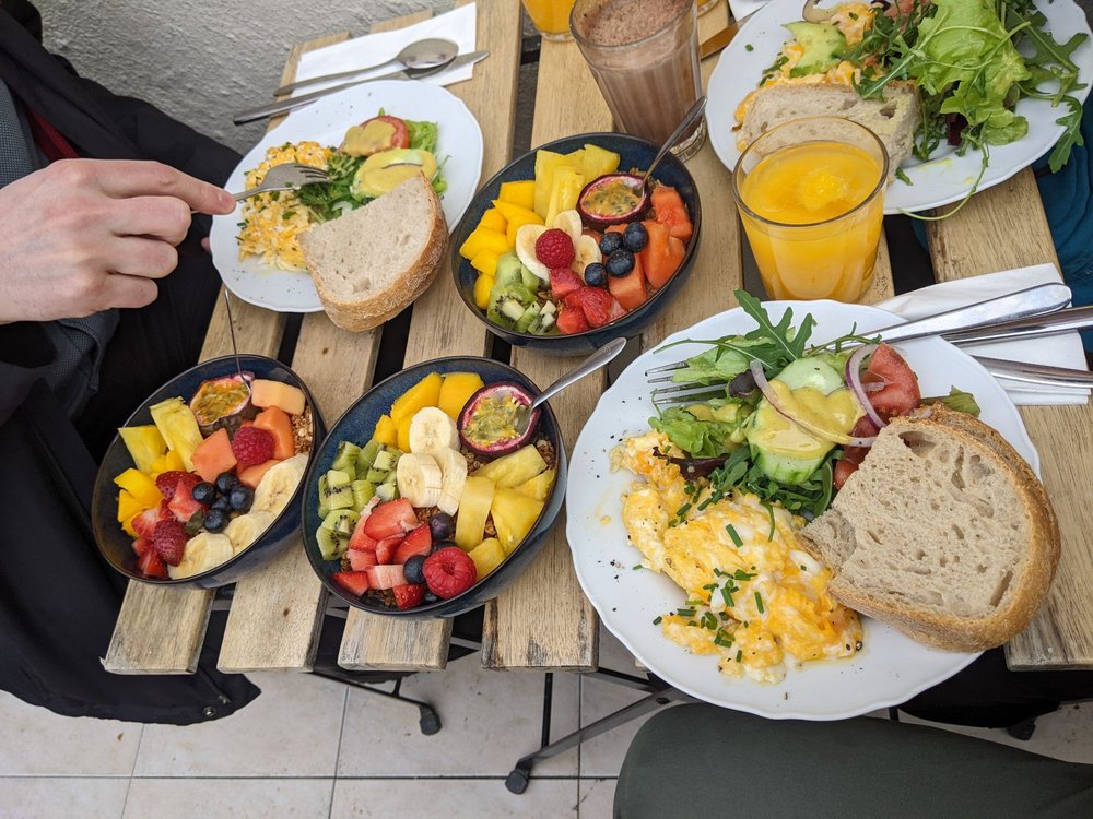 CAFÉ O CORVO - Updated January 2026 - 46 Photos & 32 Reviews - Largo ...