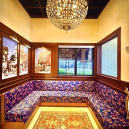 THE DELHI LOUNGE - Updated October 2025 - 43 Reviews & 134 Photos ...