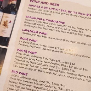 LAVENDER CAFE & BISTRO - Updated December 2025 - 189 Photos & 97 ...