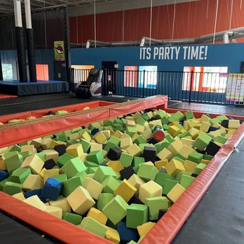 URBAN AIR TRAMPOLINE AND ADVENTURE PARK - Updated December 2025 - 30 ...