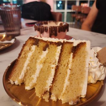 KEIK BAKESHOP - Updated March 2025 - 74 Photos - 11735 SW 147th Ave ...