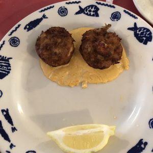 BONITO BOATHOUSE - 22 Photos & 56 Reviews - 875 Bonito Dr, Fripp Island ...