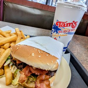 TAM’S BURGERS NO 23 - Updated July 2024 - 28 Photos & 70 Reviews - 303 ...