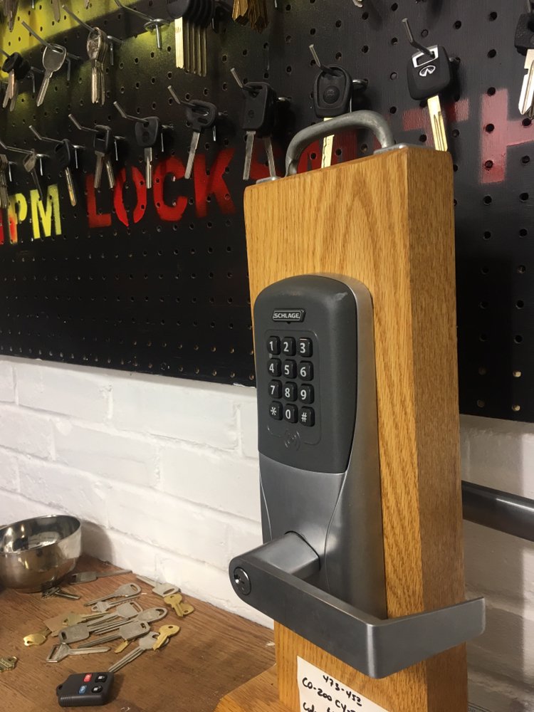 Keys & Locksmiths - AM&PM LOCKSMITH - 52 Photos & 67 Reviews - 8540 ...