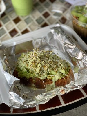 4 ROOTS JUICE BAR & CAFE - Updated June 2025 - 143 Photos & 117 Reviews ...