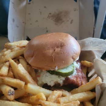 CHUCK’S HOT CHICKEN - Updated April 2025 - 31 Photos & 30 Reviews ...