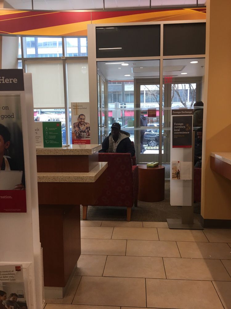 WELLS FARGO BANK - Updated September 2025 - 11 Reviews - 8711 Georgia ...