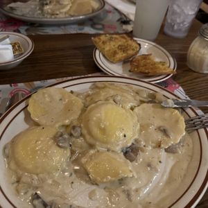 VESTED VETERAN GRILL - Updated September 2025 - 15 Photos & 25 Reviews ...