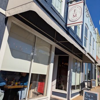 FM EATERY - Updated January 2026 - 151 Photos & 112 Reviews - 217 Main ...