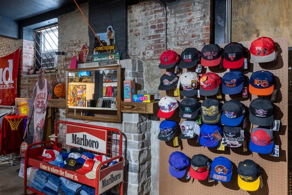 WORKSHOP - Updated October 2025 - 15 Photos - 1125 Jackson St, Omaha ...