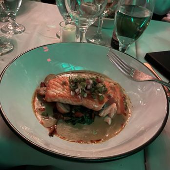 TRINITY PLACE - Updated January 2025 - 532 Photos & 448 Reviews - 115 ...