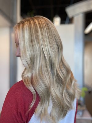 SALON 124 - Updated October 2025 - 97 Photos & 40 Reviews - 124 Chemawa ...