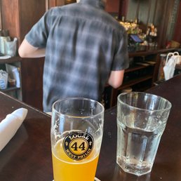 LOCAL 44 - Updated September 2024 - 279 Photos & 536 Reviews - 4333 ...