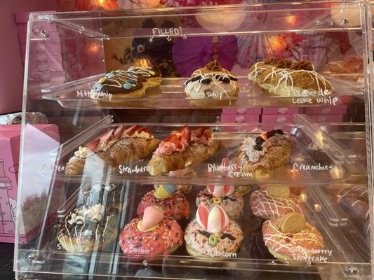 MAMA YATAI DONUT - Updated October 2024 - 25 Photos - 2630 W Broward ...