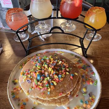 MADRES BRUNCH - Updated July 2025 - 1104 Photos & 366 Reviews - 1805 ...