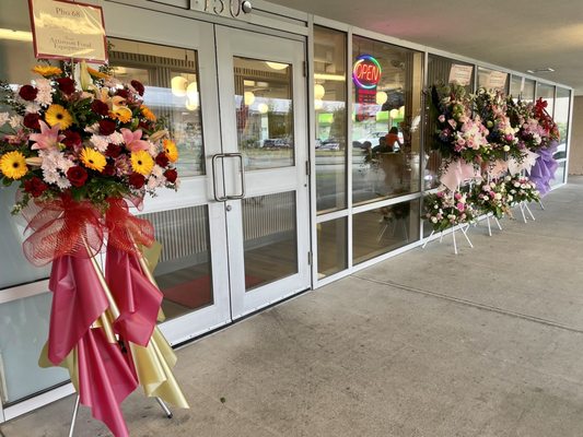 PHO 68 RICHMOND - Updated August 2024 - 33 Photos - 150 - 4651 No. 3 ...