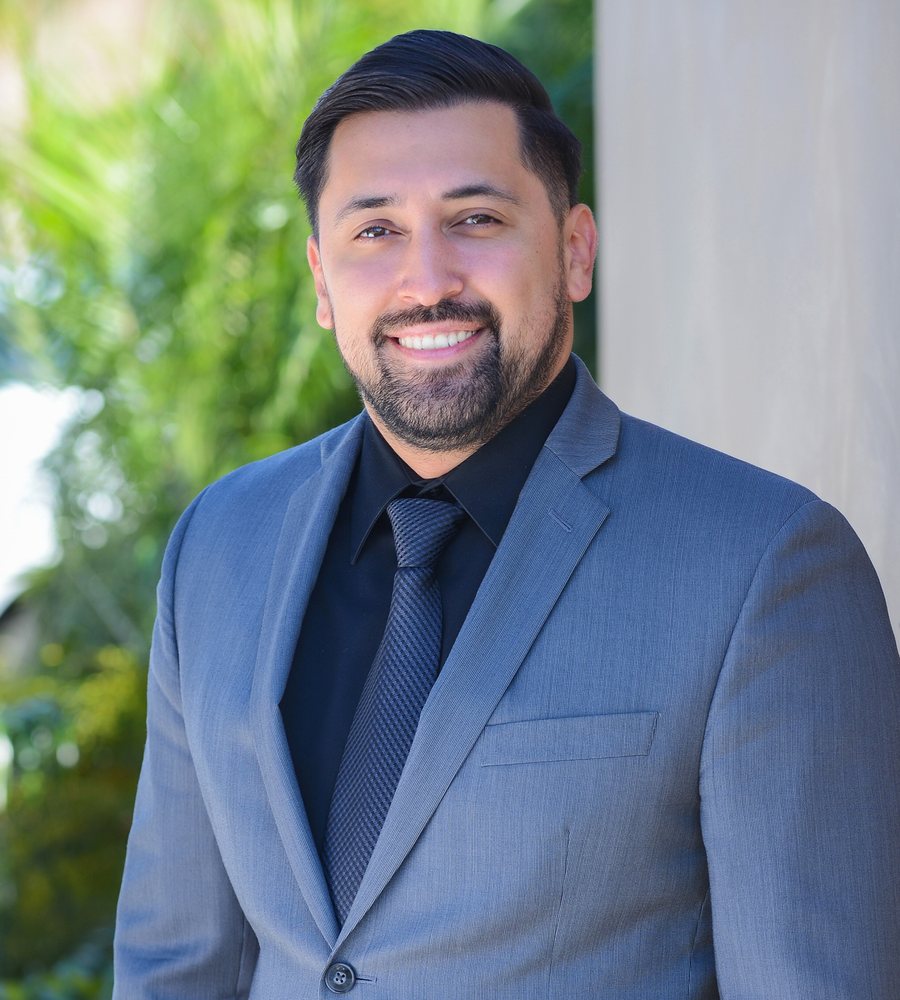 ROBERT REZA - NEW AMERICAN FUNDING - Updated May 2024 - 2934 E Garvey ...