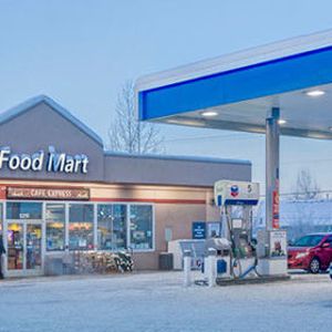 CHEVRON DENALI EXPRESS STATION - Updated August 2025 - 12 Photos & 11 ...