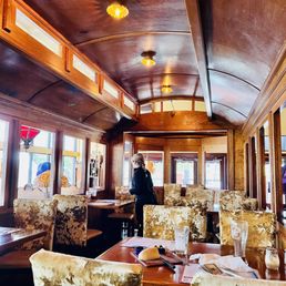 THE OLD SPAGHETTI FACTORY - Updated July 2025 - 1974 Photos & 1307 ...