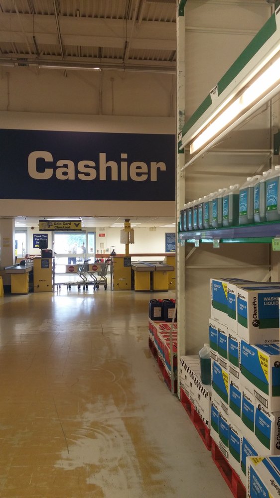 MAKRO MANCHESTER STORE - Liverpool Road, Eccles, Greater Manchester ...