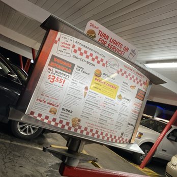BOOMER’S DRIVE IN - Updated August 2024 - 280 Photos & 526 Reviews ...