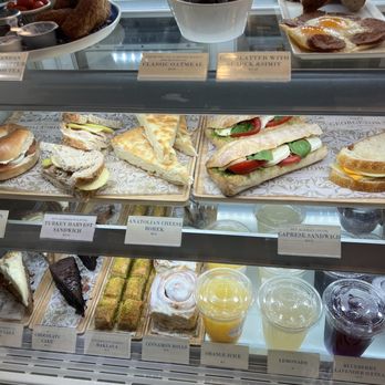 CAFE GEORGETOWN - Updated July 2024 - 949 Photos & 340 Reviews - 3141 N ...