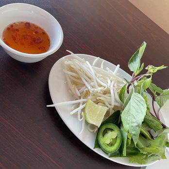 PHO VAN - Updated April 2025 - 106 Photos & 47 Reviews - 5615 South ...