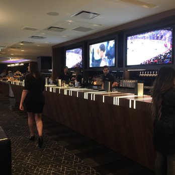 ENCORE SUITE - Updated October 2025 - 19 Photos - 800 Griffiths Way ...