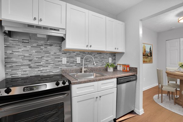 RESIDENCE AT RIVERSIDE ROW - 11 Photos - 360 Riverside Pkwy, Austell ...