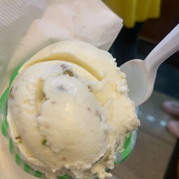 SHATILA BAKERY - DEARBORN - Updated May 2024 - 1045 Photos & 814 ...