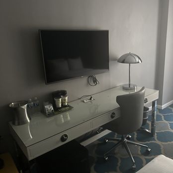 THE VEN AT EMBASSY ROW, WASHINGTON DC, A TRIBUTE PORTFOLIO HOTEL ...