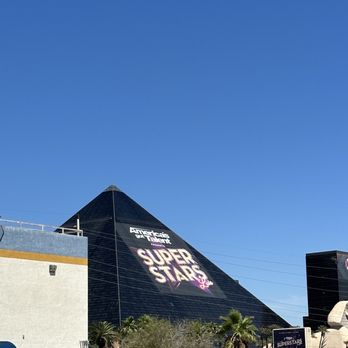 NIRVANA HOTEL - Updated October 2025 - 70 Photos & 25 Reviews - 3961 S ...