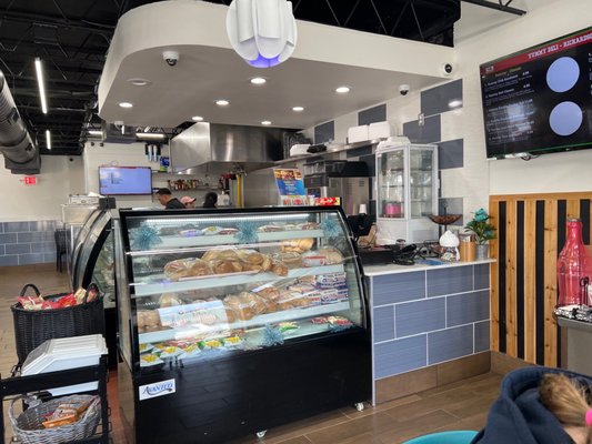 YUMMY DELI - Updated December 2025 - 13 Reviews - 118 E Main St ...