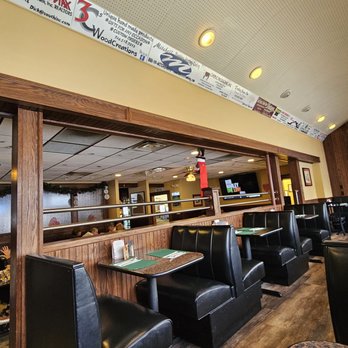 TROLLEY STOP INN - Updated October 2025 - 60 Photos & 102 Reviews ...