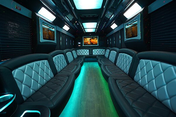 DETROIT PARTY BUS - 18411 Goulburn St, Detroit, Michigan - Limos ...