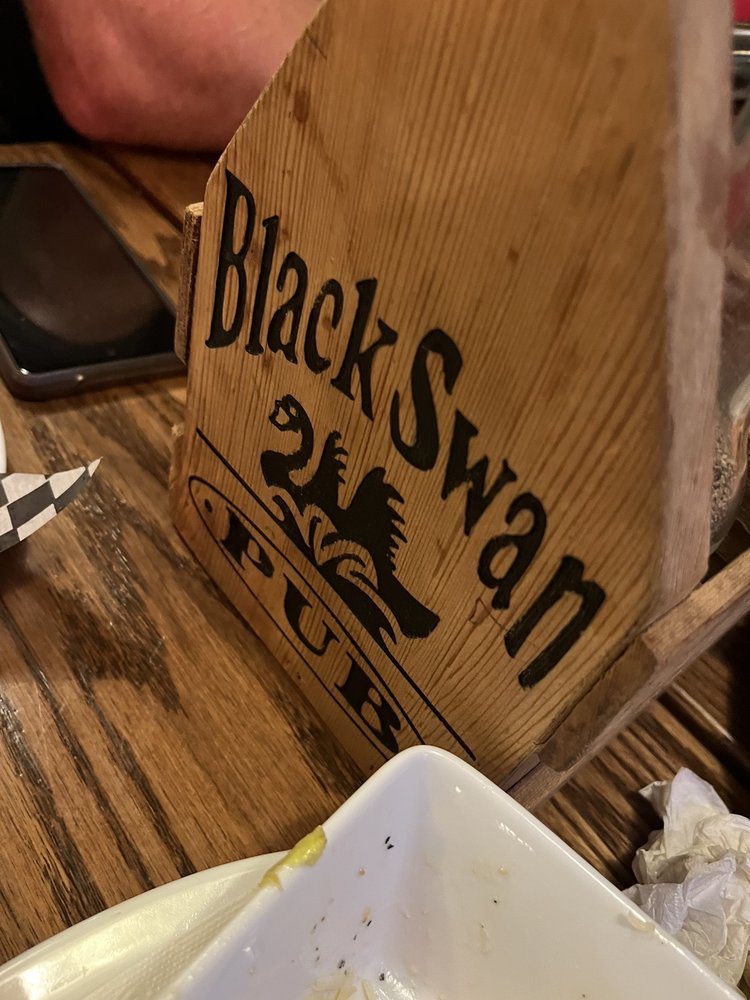 BLACK SWAN PUB AND LIQUOR STORE - Updated January 2026 - 33 Photos ...