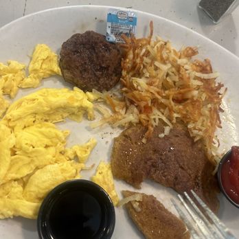 FOLK ART - Updated July 2025 - 462 Photos & 298 Reviews - 174 W Ponce ...